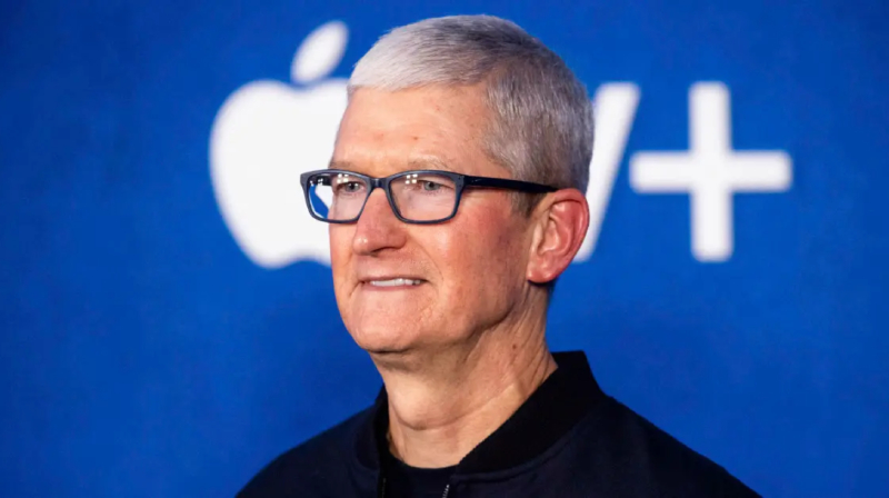 Apple CEO Tim Cook Teases New Generative AI Advantages - Web3 Universe